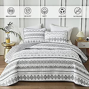 Flysheep 3-Piece Bohemian Geometric King Quilt Set, Aztec White n Black Boho Striped Summer Lightweight Bedspread/Coverlet Set, Brushed Microfiber for All Season - 104" x 90"