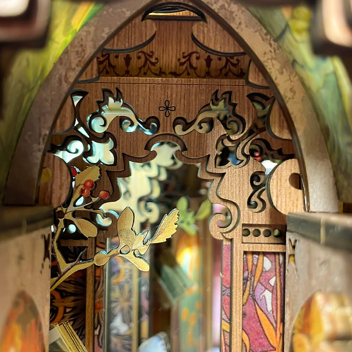 Fsolis Book Nook Kit, DIY Booknook Miniature House Kit for Adult DIY Bookend Book Shelf Decor 3D Wooden Puzzle Book Box Model Building Diorama Project Art Craft Gift for Women Kids Book Lovers