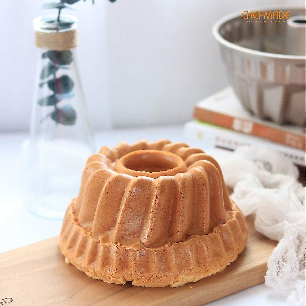 CHEFMADE Tube Cake Pan, 6.5-Inch Non-Stick Vortex-Shaped Tube Pan Kugelhopf Mold for Oven and Instant Pot Baking (Champagne Gold)