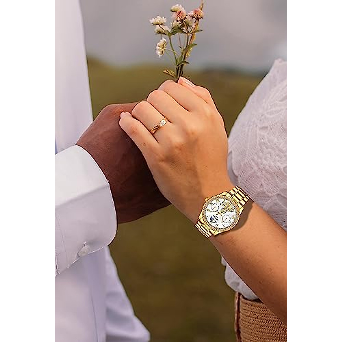 AIYISHI Unisex Golden Watches Luxury Diamond Fashion Waterproof Stainless Steel Luminous Calendar Date Quartz Wrist Watch for Men and Women