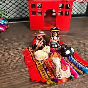 Zoeartcrafts - Tiny Peruvian Nativity Scene Christmas Decor - 6 pcs set - 1" tall