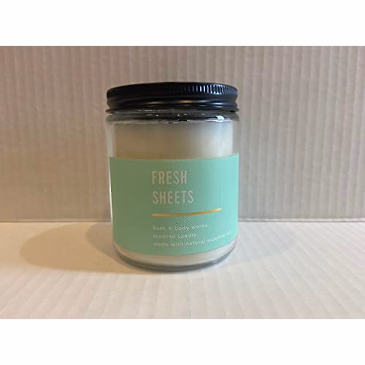 Bath & Body Works, White Barn 1-Wick Candle w/Essential Oils - 7 oz - 2022 Spring Scents! (Fresh Sheets)