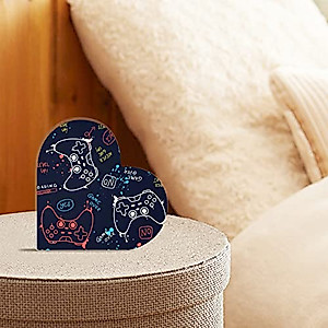 Acrylic Heart Decoration Game Controller Gamer Gaming Art Figurines Collectible with Heart for Different Festivals or Personal preferences, Acryli Centerpieces for Home Decor.