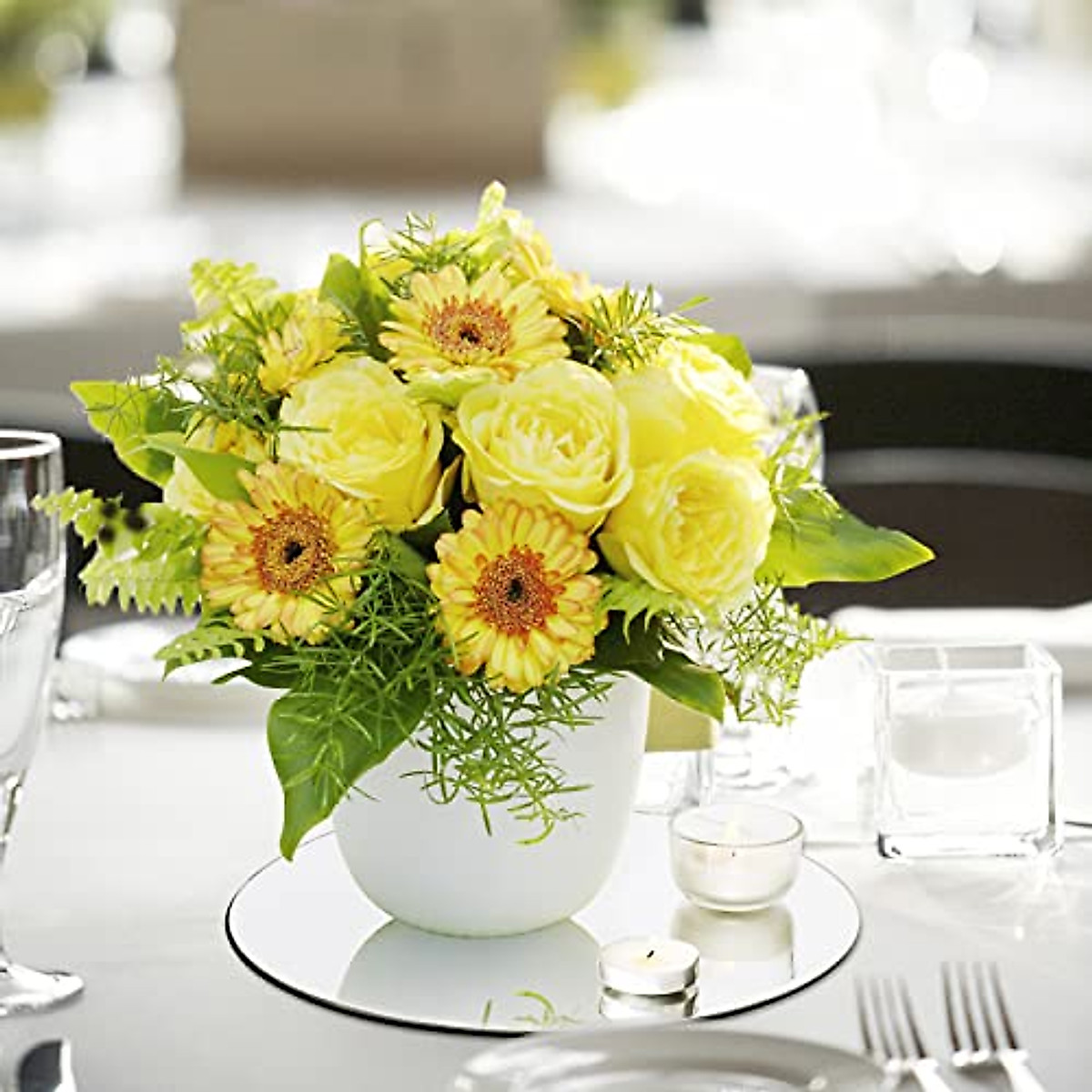 VASUHOME 12" Round Mirror Centerpieces for Tables, Mirror Tray Set for Wedding and Party Decorations, Circle Mirror Plates with Smooth Edge and Cushioned Feet, 2mm Thick