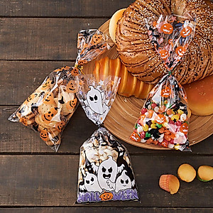 CCINEE Halloween Cellophane Treat Bags, 150pcs Halloween Plastic Clear Candy Bags with 300pcs Twists for Snacks Cookies Packing