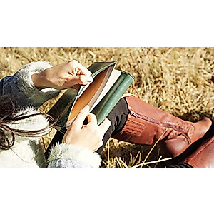 VALERY Wrting Journal for Women and Men | 185 Lined Fountain Pen Friendly Paper | Refillable B6 Vegan Leather Bound Travel Notebook | Daily Use Gifts for Vegatarians Teachers (Forest Green)