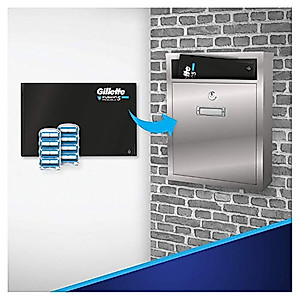 Gillette Fusion5 ProShield Chill Razor Blades for Men, 8 Refills with Cooling Technology, Mailbox Sized Pack