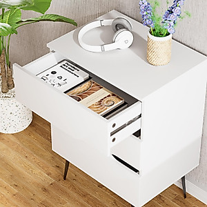 Aenuert Nightstand,White End Table with Three Drawers, Modern Bedside Table,Closet Organizer,Night Table Organizer Storage for Bedroom, Hallway, Entryway, Closets,Small Spaces