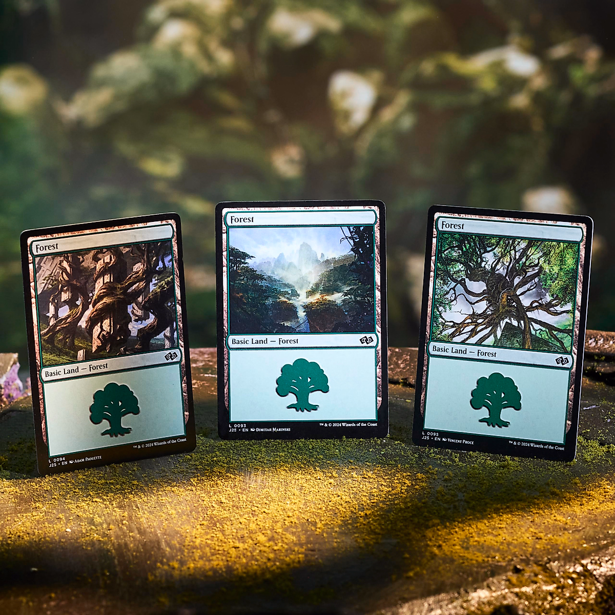 Magic: The Gathering 2025 Land Station (400 Basic Land Cards)