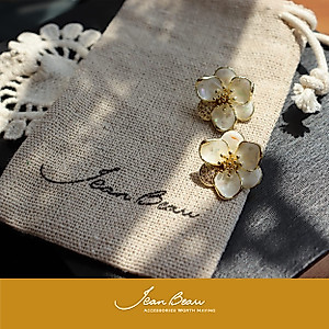 JeanBeau Large White Flower Stud Earrings for Women Enamel Pearl Flakes CZ Wallflower Earrings - Gold Cute Fun cherry blossom Floral Studs Hypoallergenic Jewelry Gifts