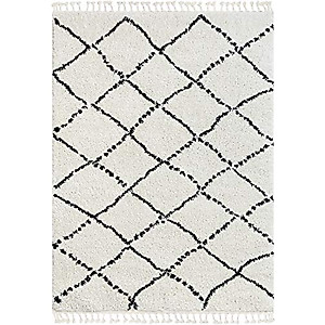 Well Woven Panto Ivory Moroccan Shag Diamond Trellis Pattern Area Rug (5'3" x 7'3")