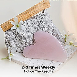 ROSELYNBOUTIQUE Gua Sha Facial Tools Natural Quartz Healing Crystal - Face Massager Guasha Skin Care Tool for Men Women (Rose Quartz)