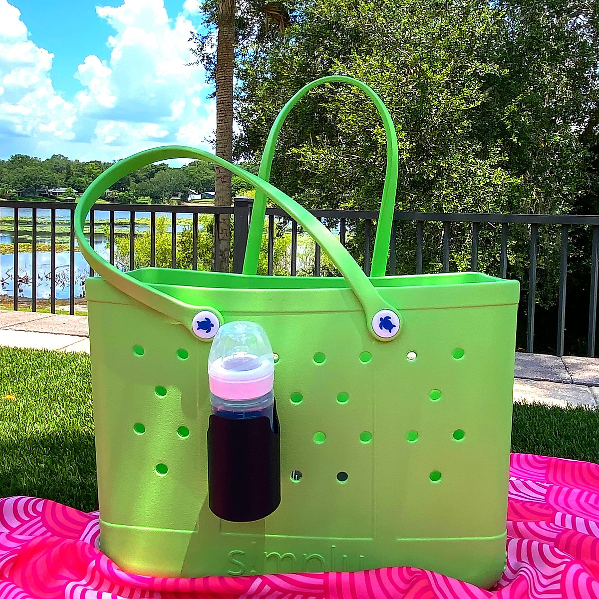 BAGLETS - Can Drink & Water Bottle Holder Charm Accessory Compatible with Bogg Bags - Keep Bottles or Drink Cans Handy with Your Tote Bag - Fits Inside or Outside of The Bag – Made in USA - Black