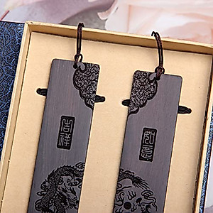 2 Pieces Wood Bookmark for Men Women - Handmade Natural Wooden Carving Book Mark Vintage Style Best Unique Gifts Set for Book Lovers,Women,Men,Teacher,Birthday Present (Classic Style)