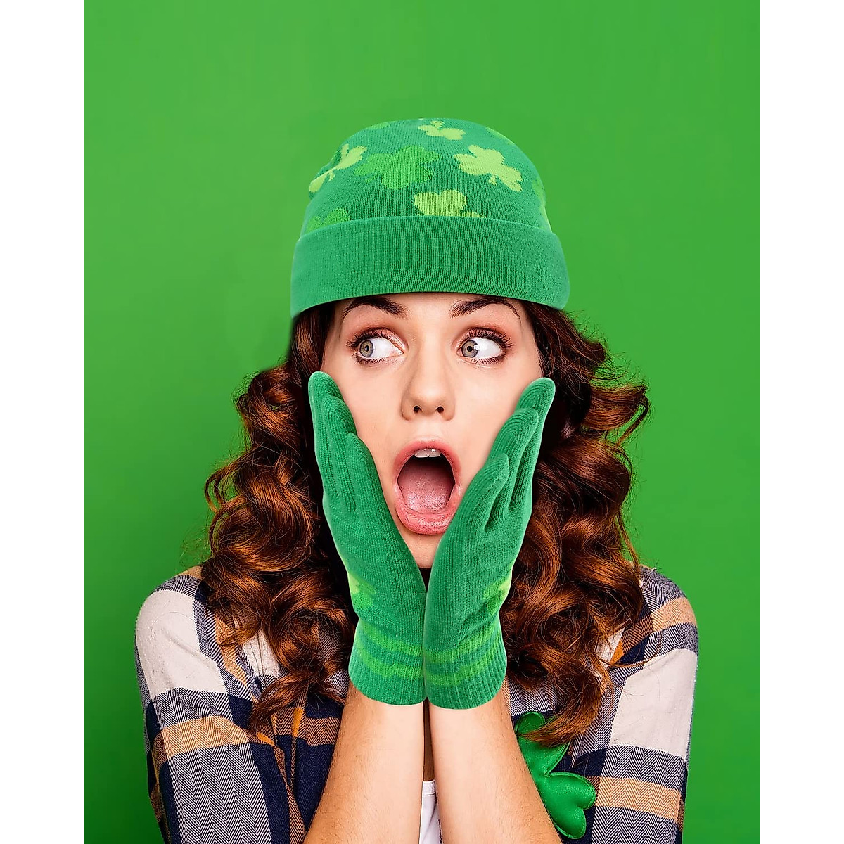 2PCS St Patrick's Day Beanie and Gloves Set Spring Green Shamrock Hat St Patricks Day Accessories Irish Knitted Hat Clover Glove for Women and Men Saints Beanie Gift