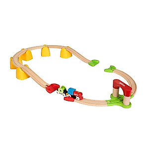 BRIO World 33710 - My First Railway Battery Operated Train Set | 25 Piece Wood Train Set for Toddlers | Inclusive of Accessories and Wooden Tracks | Certified by Forest Stewardship Council