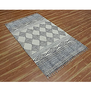 Casavani Hand Block Printed Rug Moroccan Beige & Black Tassel Rug Boho Area Rug Easy Care Washable Rugs for Doormat Entryway Living Room Bedroom Hallway Balcony 5x5 Feet Square