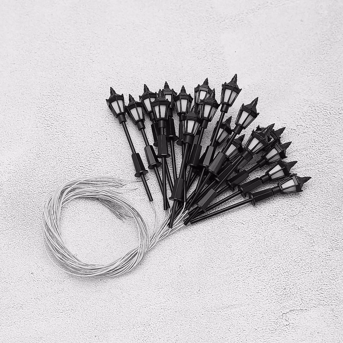 Create idea 20PCS Miniature Street Light Model OO HO Scale Railway Train Lamp Post 1:100 Scale 3V Pathway Lantern Post for Model Building Accessories 7cm Height