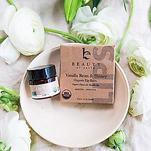 Organic Lip Scrub Vanilla - Lip Scrubs Exfoliator & Moisturizer, Lip Exfoliator Scrub, Sugar Lip Scrubs, Lip Sugar Scrub, Lip Care Products for Chapped Lips, Lip Scrubber, Lip Moisturizer for Dry Lips