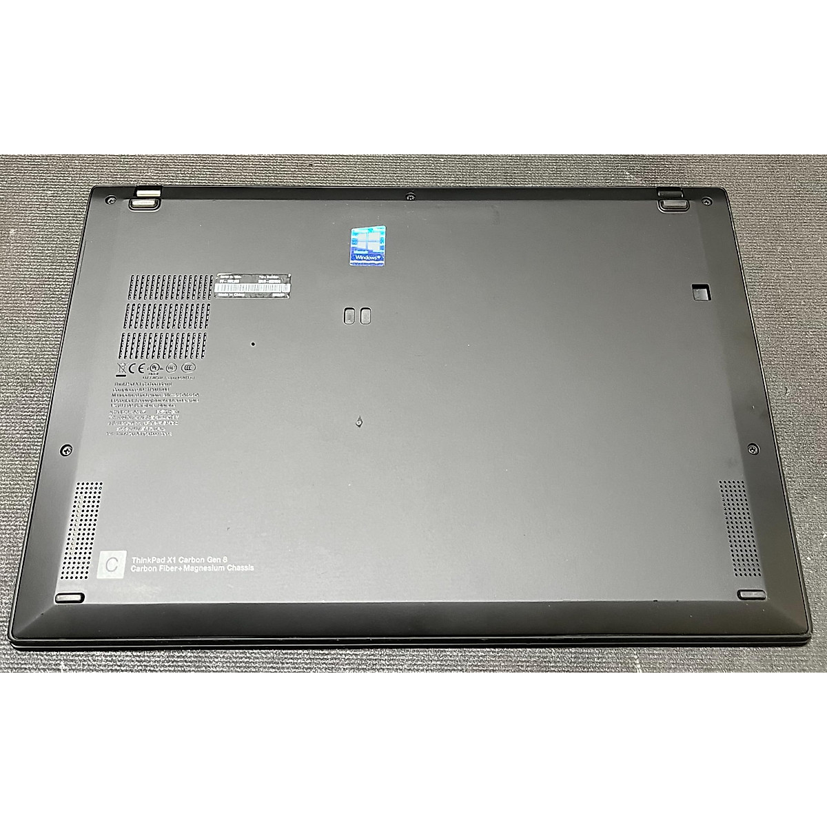 2022 Lenovo ThinkPad X1 Carbon Gen 8 Ultrabook,14.0" FHD IPS 500 nits Touch,i7-10610U,16GB RAM,512G PCIe SSD,Backlit Keyboard, Fingerprint Reader, USB-C,Win 10 Pro| 3 Yrs Warranty