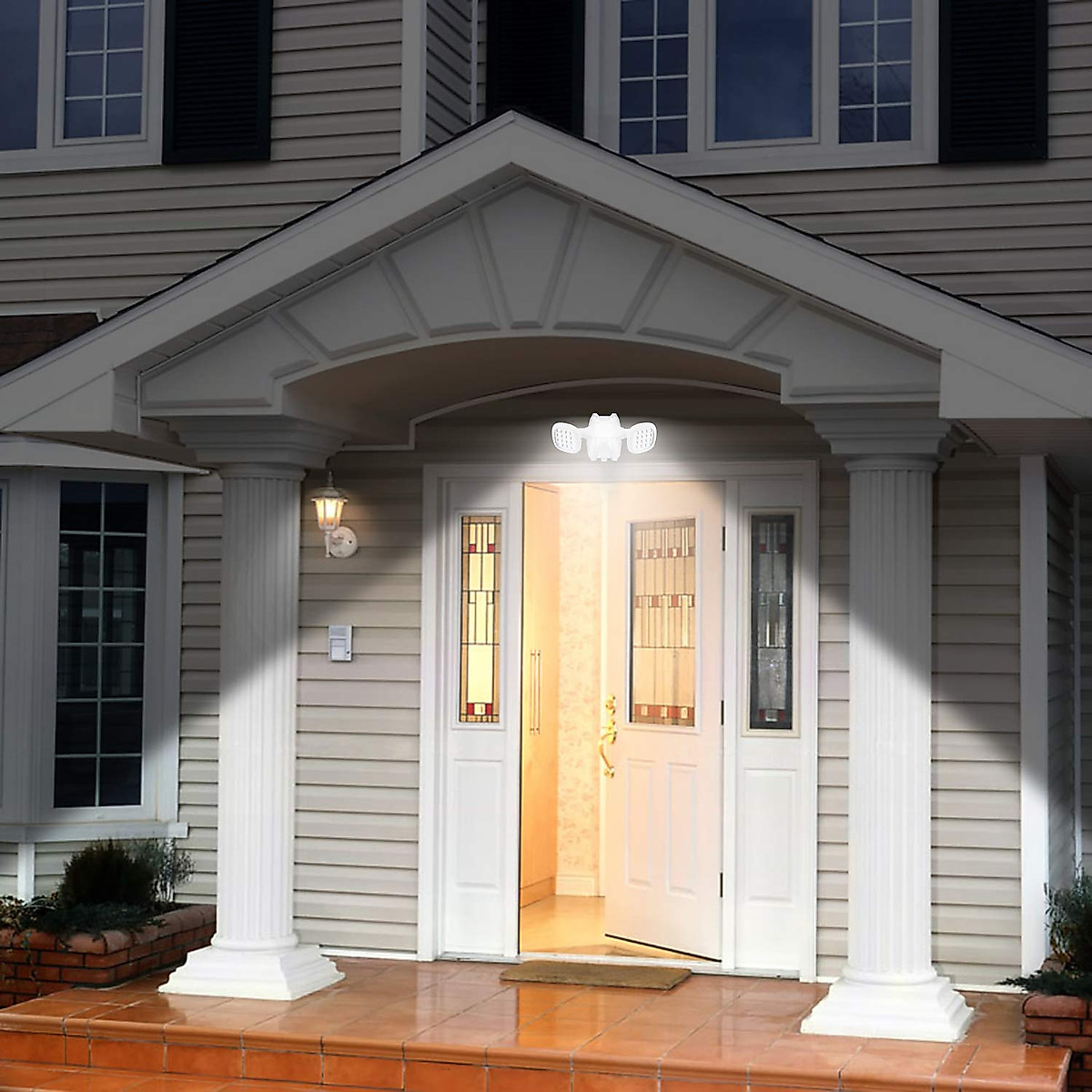 HONWELL Motion Sensor Light Outdoor Battery Powered Outside Security Flood Light Cordless IP65 Waterproof 32 LED Dual Head Spotlights, Motion Detector Lights for House Garage Porch Garden Shed