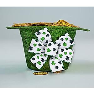 Saint Patrick's Day Fabric Ribbons, Green Clovers Edge Wired Burlap Ribbon for St Patrick Day Decor Irish Hanging Wrapping Party Gift Decoration Outdoor Crafts Supplies (2.5 Inch * 10 Yards * 1 Roll)