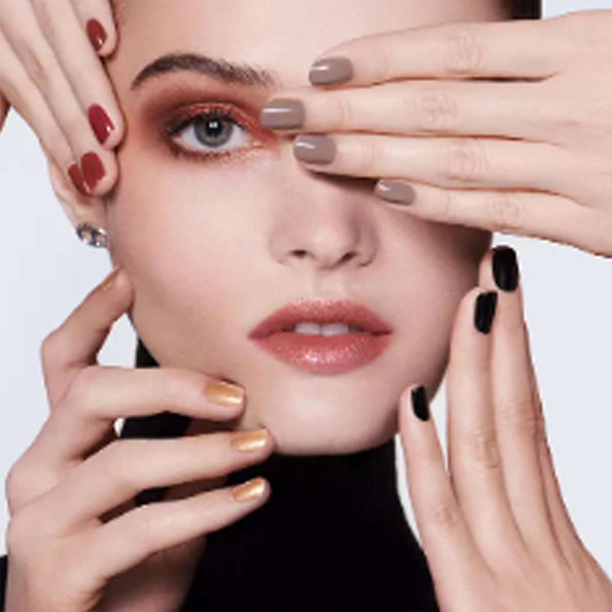 Dior vernis Couture Colour Gel Shine and Wear Protective Nail Care 080 Red Smile 10 ml