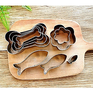 LUBTOSMN Dog Bone Cookie Cutter Set-9 Piece-Large and Mini Dog Bone Paw Fish Cookie Cutters Baking Molds for Small Large Dog Cat Treats and Dog Cat Cake Topper Decoration Took Kit