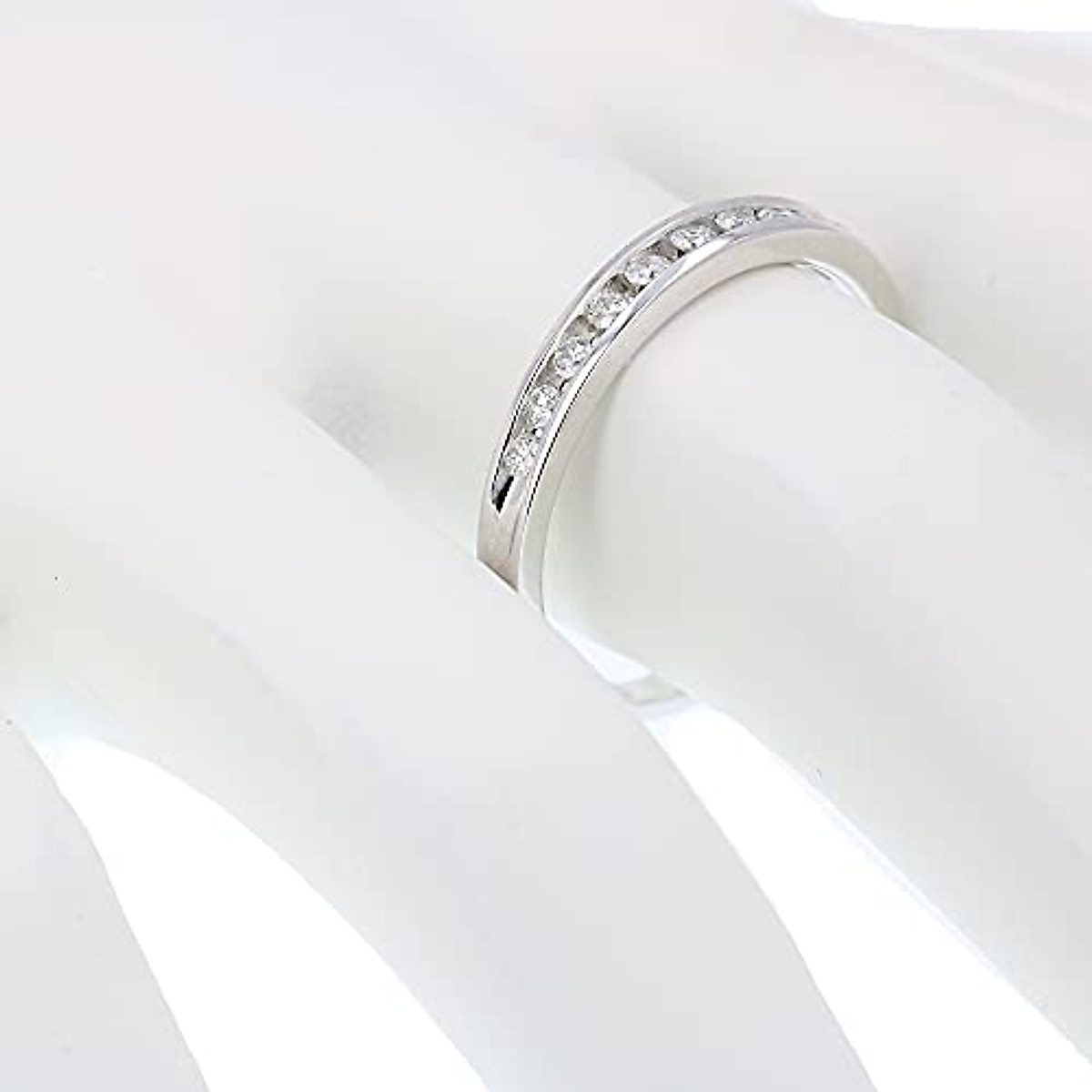 VIR JEWELS 1/4 carat (ctw) Diamond Wedding Anniversary Band for Women, Half Eternity Round Diamond Engagement Ring 14K White Gold Channel Set 0.25 cttw, Size 5.5