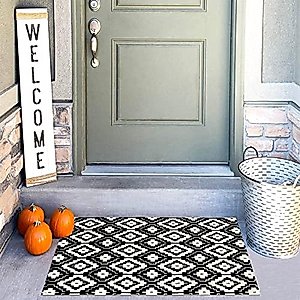 Uphome Indoor Outdoor Doormat 2’x3’ Boho Cotton Area Rug Hand Woven Moroccan Geometric Throw Rugs Machine Washable Farmhouse Rug Carpet for Entryway Porch Living Room Laundry Kitchen,Black and Cream