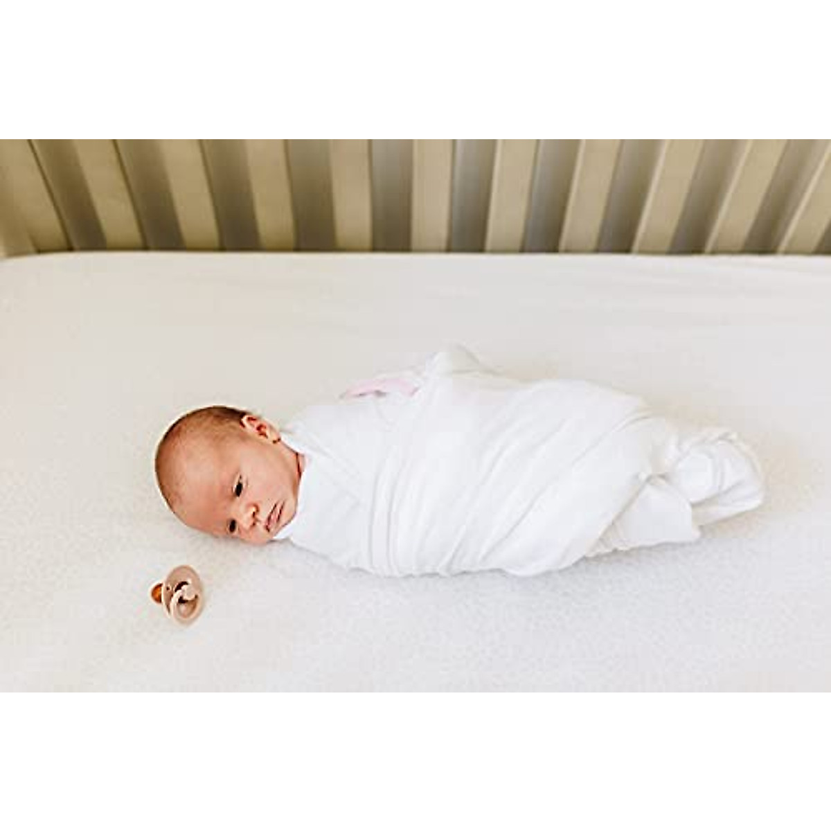 MOMS ON CALL Baby & Newborn Swaddle Blanket | 0-3 Months | Nursery Baby Gift | 48 X 48 Inch | 100% Cotton | Modern White