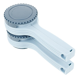 Hemoton 2Pcs Snack Bag Sealing Clips with Pour Spout,Reusable Food Storage Clamps for Chips and Snacks,Chip Bag Clip Airtight Bag Clip,Plastic Food Sealer Clips for Easy Pouring