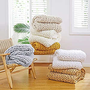 YAAPSU Chunky Knit Blanket Throw 51x63, Chenille Throw Blankets, Chunky Knitted Throw Blanket for Couch & Bed, Soft Large Knit Throw Blankets Chunky Yarn, Big Thick Cable Knit Crochet Blankets (Beige)