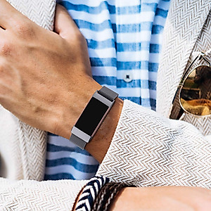 ZWGKKYGYH Compatible with Fitbit Charge 3 and Charge 4 Bands for Men Women, Stainless Steel Metal Mesh Band Magnetic Strap Replacement for Charge 4/Charge 4SE/Charge 3/Charge 3SE, Large Space Gray