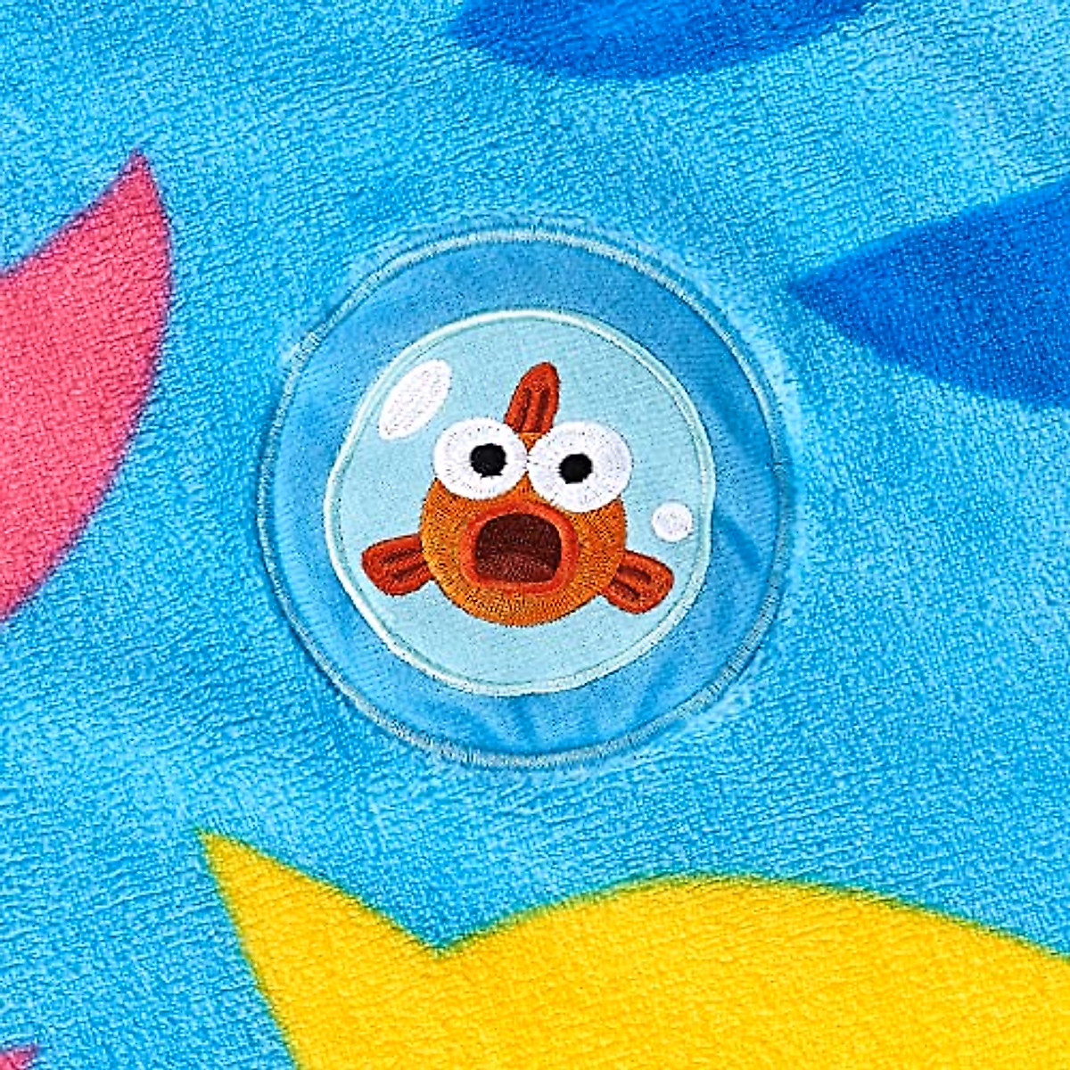 Baby Shark Musical Warm, Plush, Throw Blanket That Plays The Theme Song - Extra Cozy and Comfy for Your Toddler, Blue