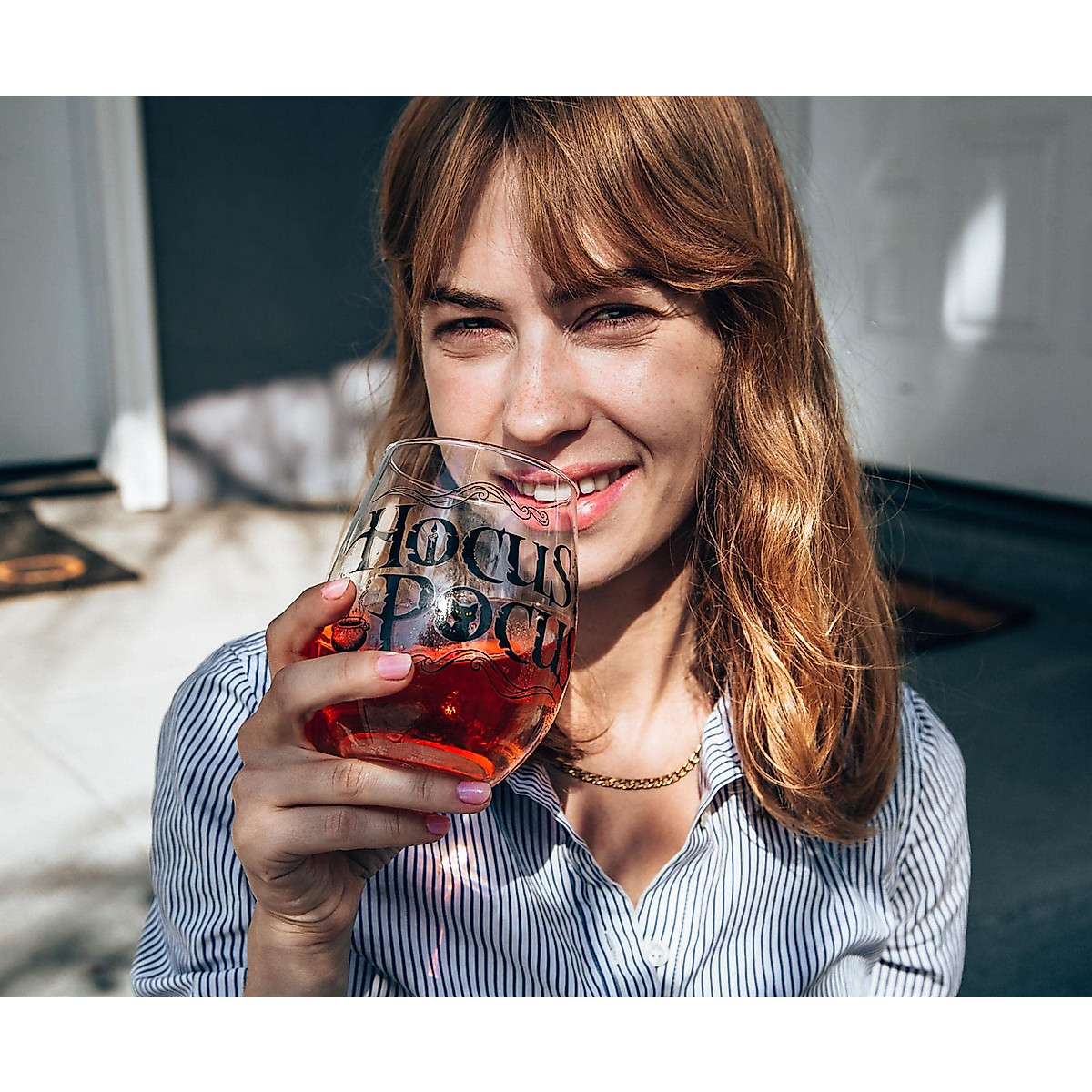 Disney Hocus Pocus Teardrop Stemless Wine Glass | Tumbler Cup For Mimosas, Cocktails | Home Barware For Liquor, Kitchen Decor | Sanderson Sisters Halloween Gifts And Collectibles | Holds 20 Ounces