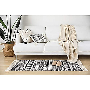 Nicunom 2 Piece Boho Bathroom Rug, 2'x4.2'+2'x3' Geometric Bath Mat, Woven Cotton Rug with Tassels Farmhouse Runner Rugs Machine Washable Boho Carpet for Living Room Kitchen Floor Laundry Room