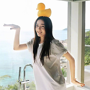 CICITOYWO Yellow Rubber Ducks, Preschool Large Bath Toys Bathtub Floating Squeaky Duckies Gift for Baby Shower Infants Kids Toddler Party Decoration, 7.2 inches (Large)