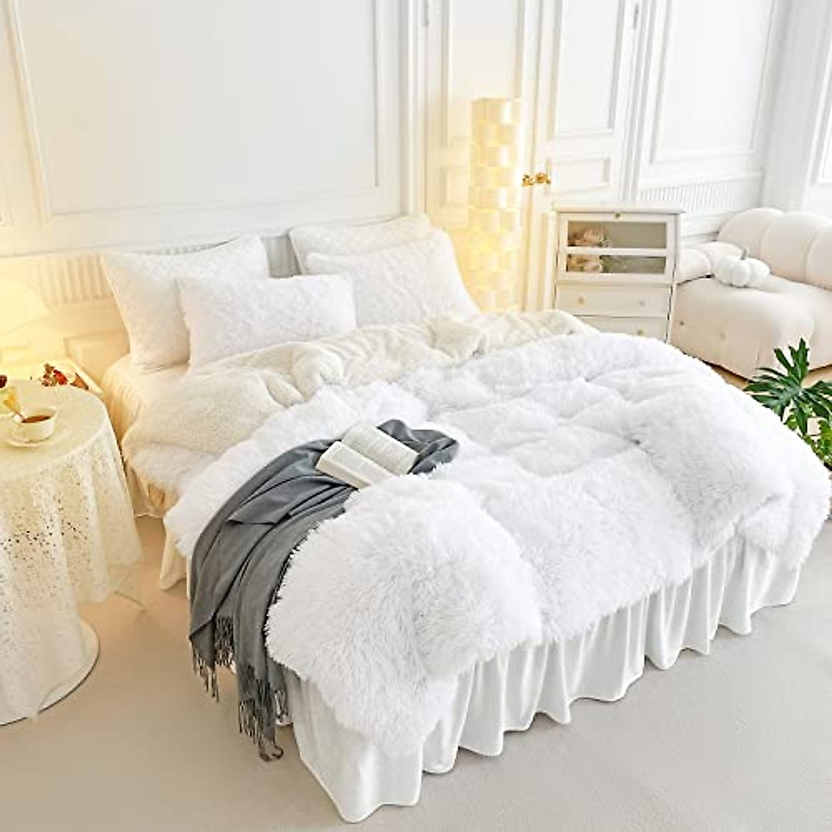 UOZZI BEDDING White Faux Fur Comforter Set Queen 3 Pieces - 1 White Shaggy Comforter Set and 2 Pillowcases, Ultra Soft and Easy Care Luxury Plush Shaggy Duvet Set