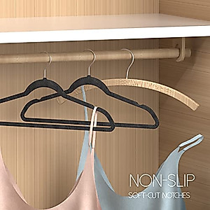 HANGERFUL Velvet Hangers 60 Pack - Premium Black Clothes Hangers - 360 Degree Swivel - Durable & Non-Slip Suit Hangers, Ultra Slim & Space Saving Coat Hangers, Strong Felt Hangers