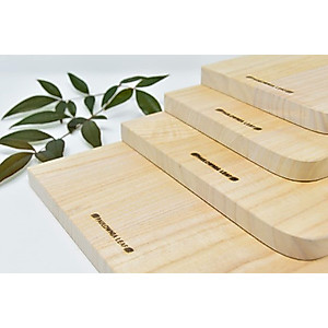 Kiri (Japanese Paulownia) Wooden Cutting Board, Made in Japan, Handmade, 8.85 x 16.1 inches