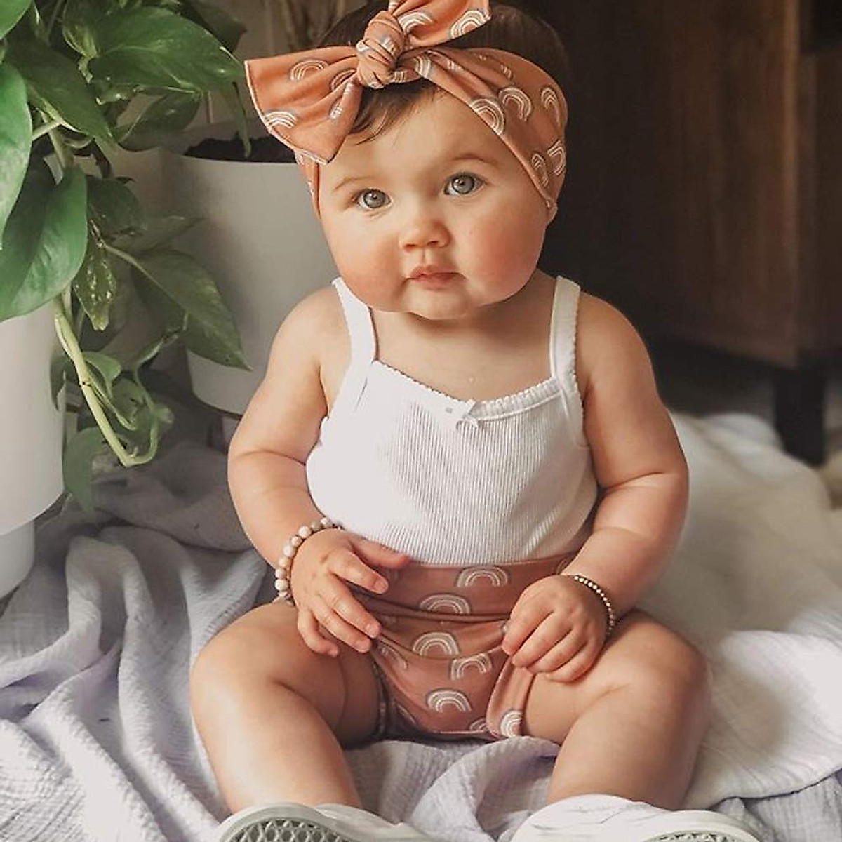 Easisim 3pcs Newborn Infant Baby Girls Shorts Set Cotton Sleeveless Romper Bodysuit Shorts Headband Outfit Set (White rainbow, 0-3 Months)