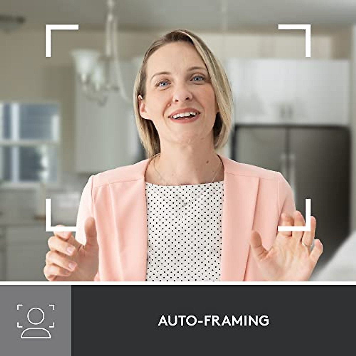 Logitech Brio 500 Full HD Webcam with Auto Light Correction,Show Mode, Dual Noise Reduction Mics, Webcam Privacy Cover, Works with Microsoft Teams, Google Meet, Zoom, USB-C Cable - Off White