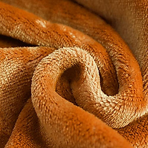 SOCHOW Flannel Fleece Blanket Twin Size, All Season Lightweight Super Soft Cozy Blanket for Bed or Couch, Orange