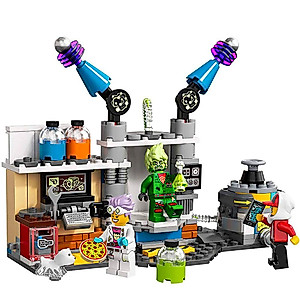 LEGO Hidden Side J.B.’s Ghost Lab 70418 Building Kit, Ghost Playset for 7+ Year Old Boys and Girls, Interactive Augmented Reality Playset (174 Pieces)