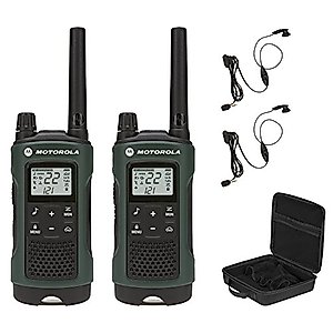 Motorola Talkabout T465 Rechargeable Two-Way Radio Bundle (Green)