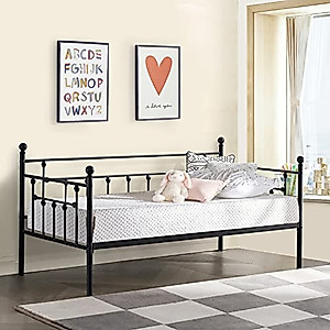 VECELO Twin Size Daybed Frame Metal Steel Slat Support/Strong Legs Headboard/Mattress Foundation