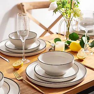 LERATIO Dinner Plates,10.75 Inch Ceramic Flat Plates Set of 6,High Edge Modern plates for Kitchen,Microwave & Dishwasher & Oven Safe, Scratch Resistant Dishes Set-Matte Off White