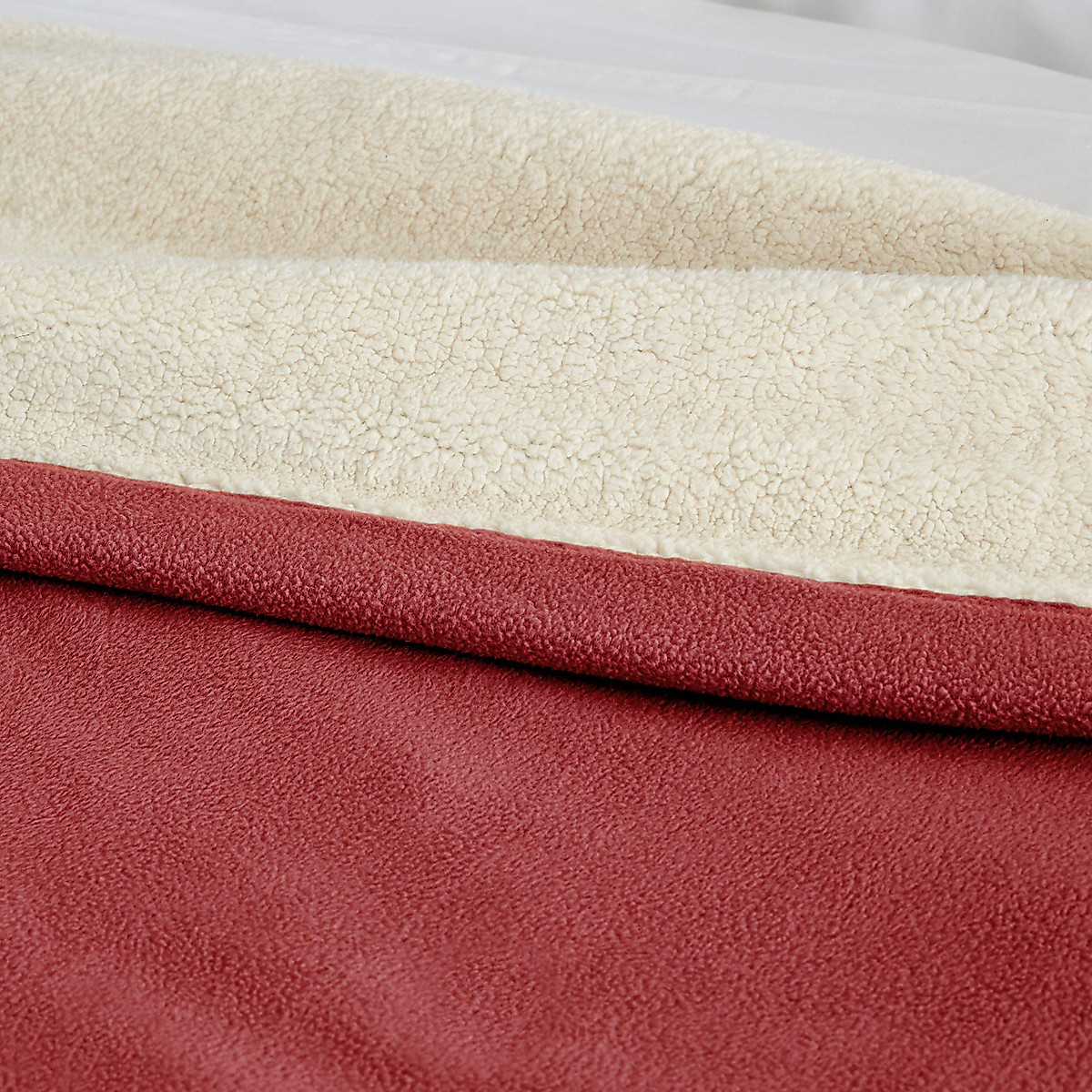 Eddie Bauer - Full Heated Blanket, Soft Fleece Electric Blanket with Sherpa Reverse, Warm Bedding with Low-Voltage Technology (Redwood, Full)