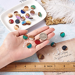 FASHEWELRY 15 Pairs Resin Wood Earrings Posts Flat Round Wooden Earring Blanks Stud Wooden Earring Pin Studs with Earring Back for Dangle Earring Jewelry Making